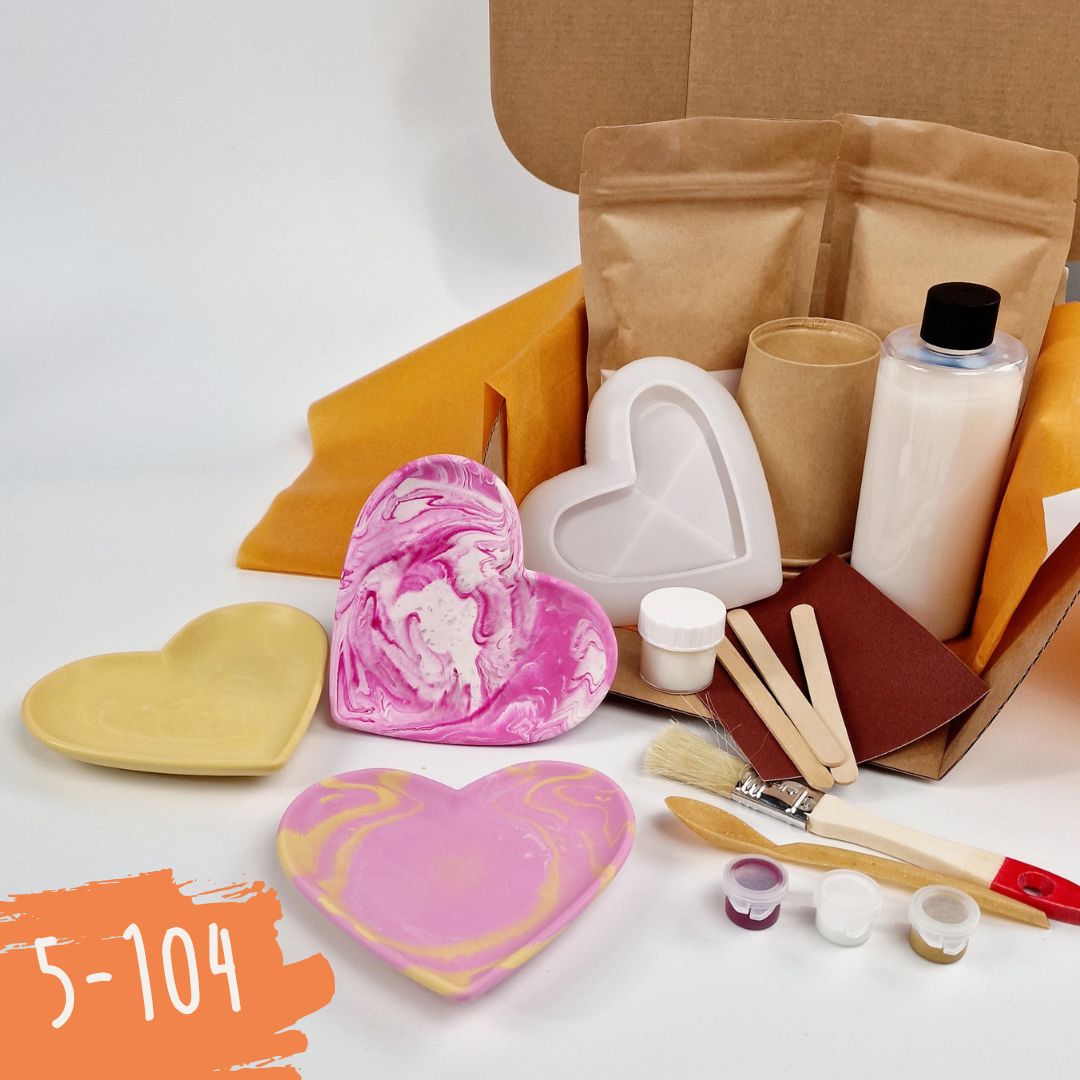 Resin casting kit for kids and adults | All included – Fox The Maker